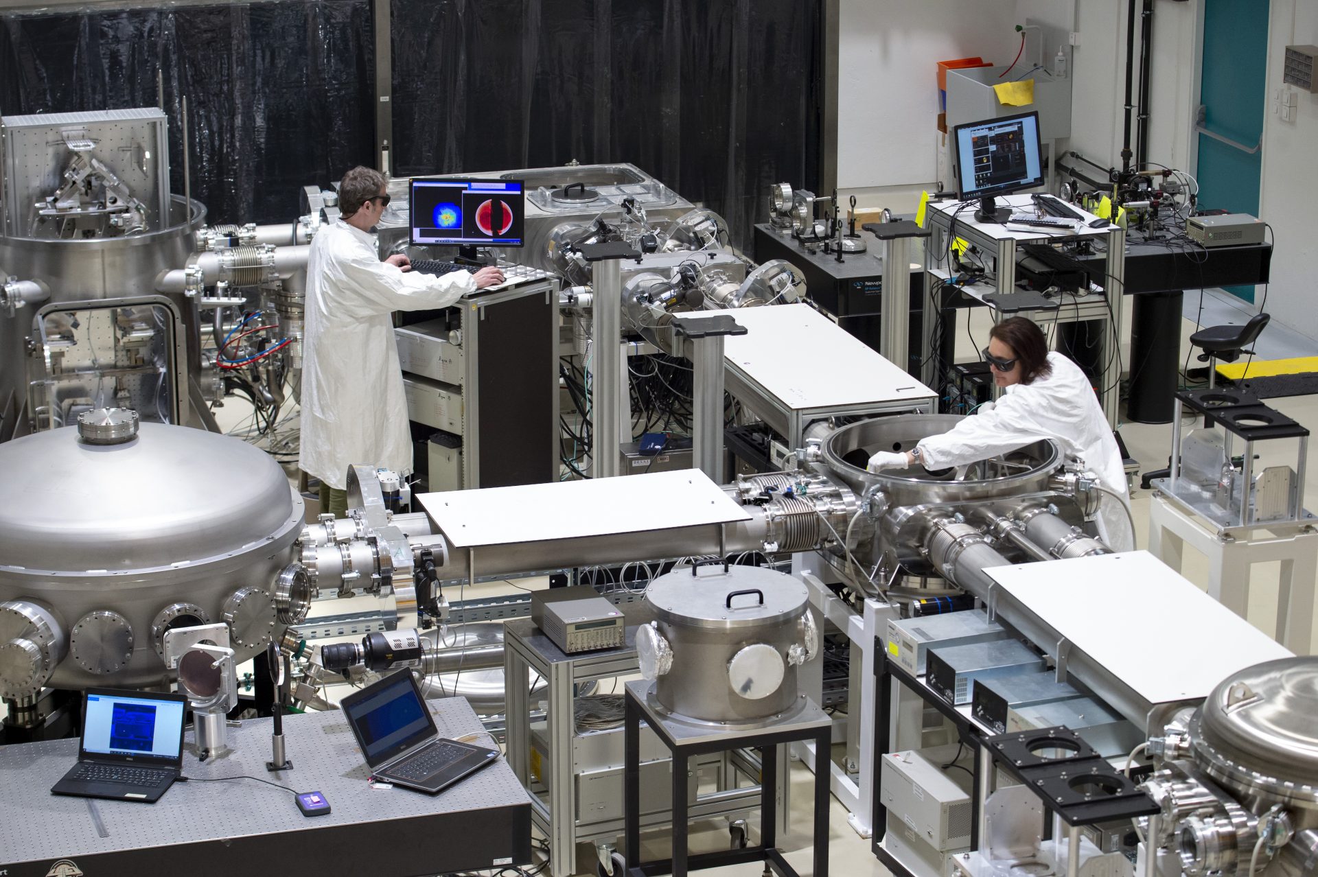 Présentation du groupe PHI - IRAMIS